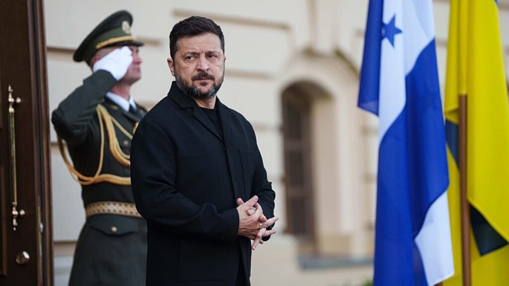 ឱសានវាទរបស់ Voldymyr Zelensky ទៅ Alexander Lukashenko | watphnom-news.com